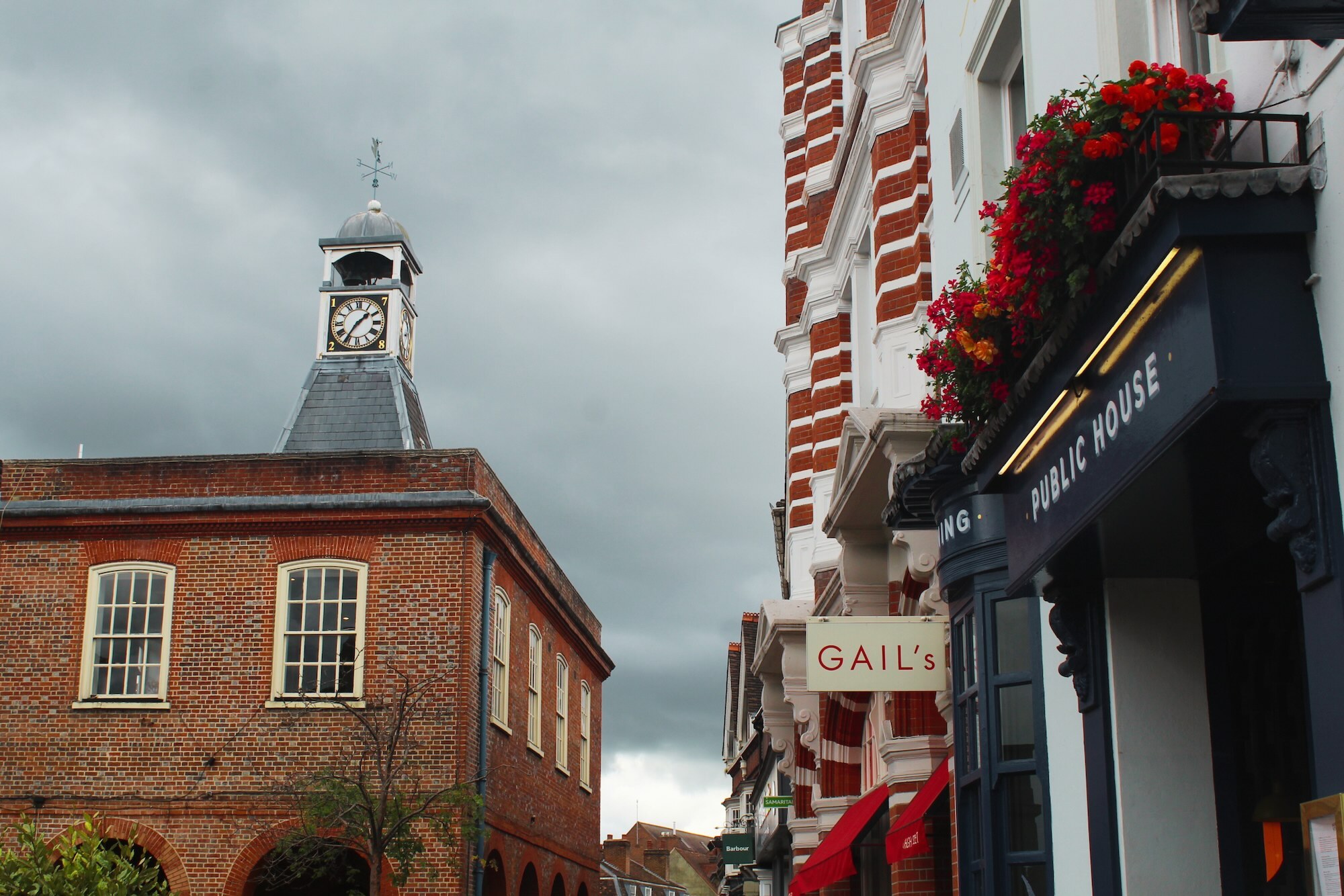 Moving to Reigate? - Micklefield School